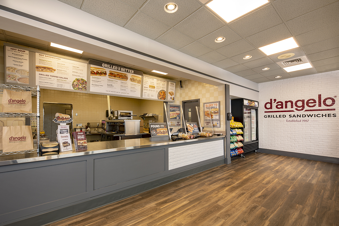 D'Angelo restaurant interior